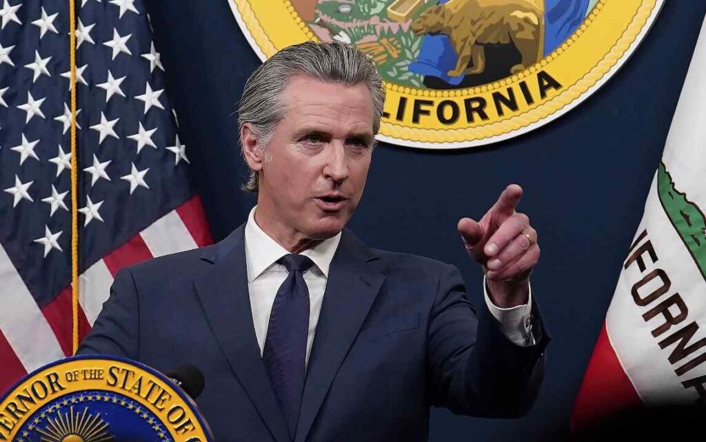 Gavin Newsom Heads to Texas After California Redistricting Victory ...